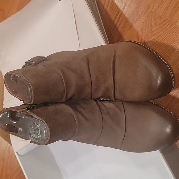 Dansko | Shoes | Dansko Nubuck Boots Brown Size 4 | Poshmark